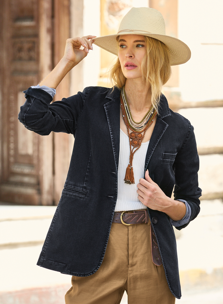 Outerwear – Peruvian Connection