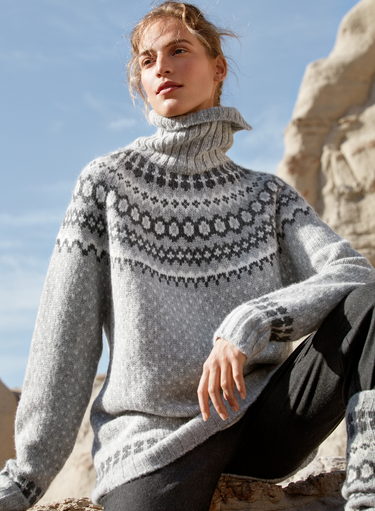 Interlaken Turtleneck Pullover – Peruvian Connection